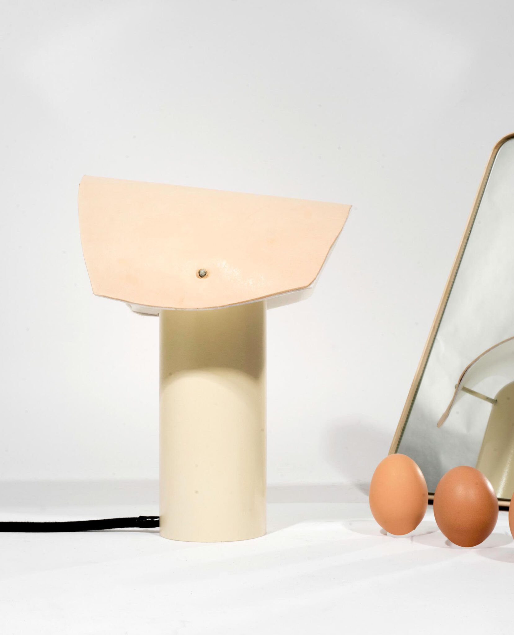Squat Lamp — JONALDDUDD